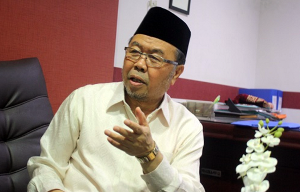 Didin Hafidhuddin: Moderat tidak Berarti Semua Agama Sama – Masjid ...